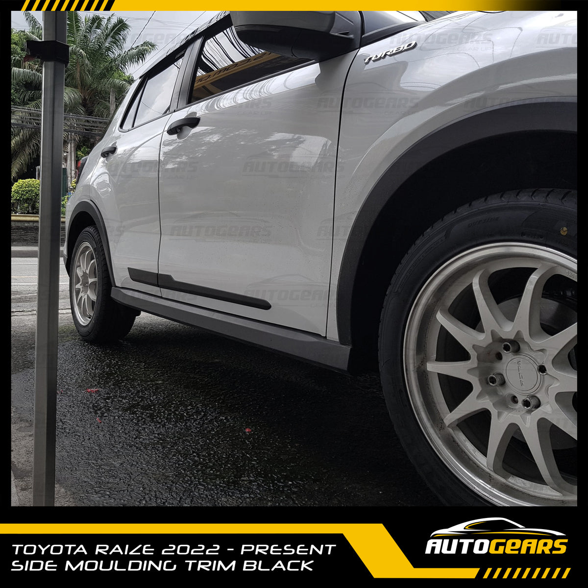 Toyota Raize (2022 - 2026) Side Moulding Trim – Autogears PH